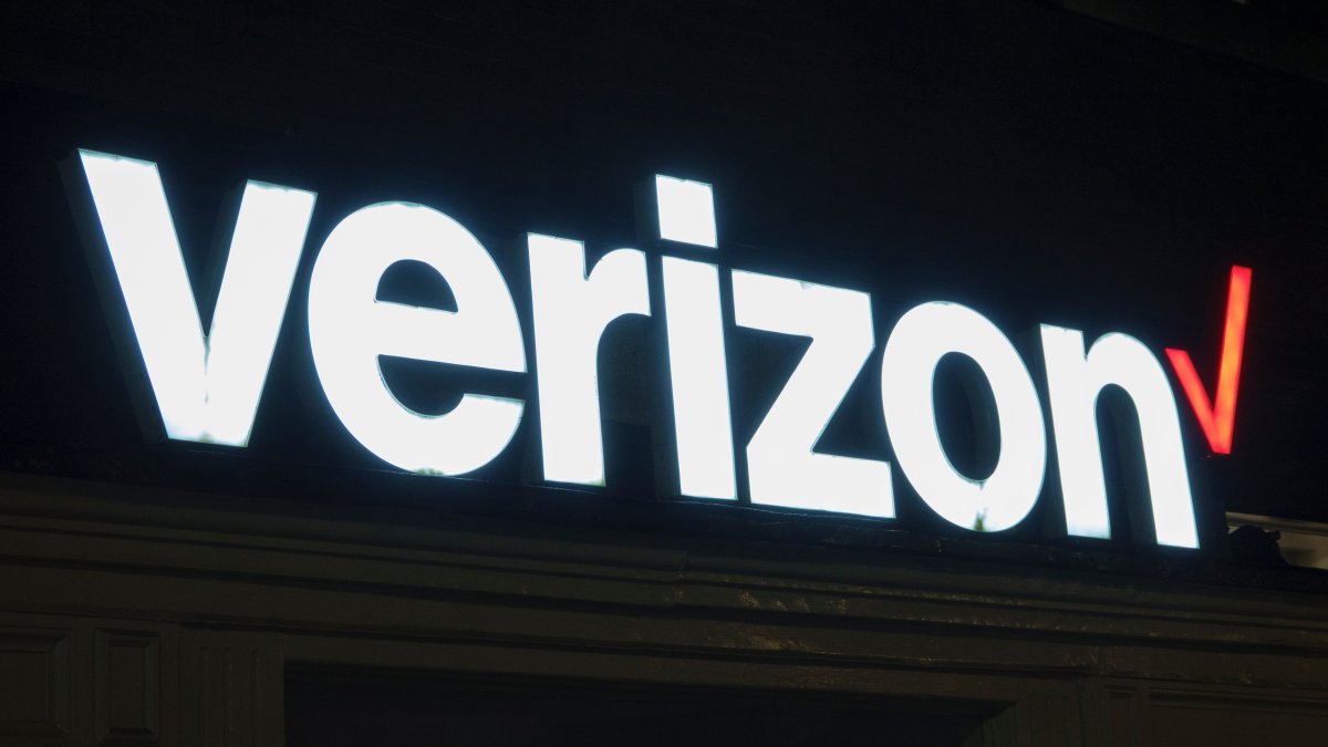 Is Verizon down in Chicago? Company confirms ‘issue’ for some – NBC 6 ...