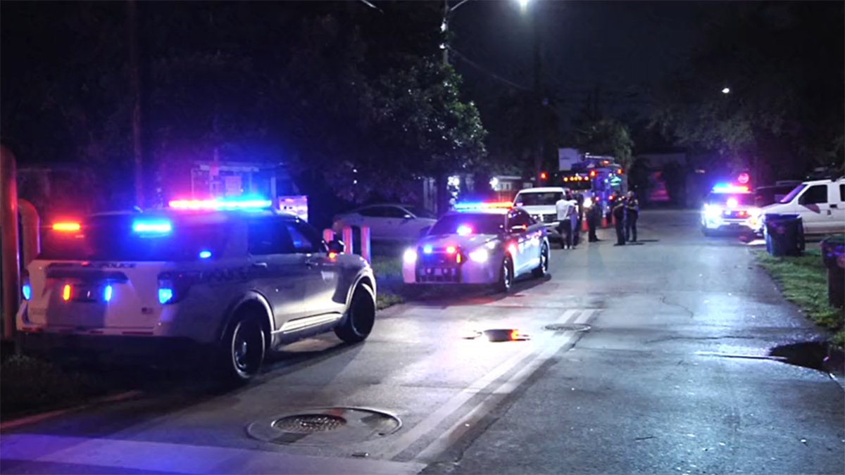 Suspect pulls gun, fires shot in rideshare car: Miami Beach Police ...