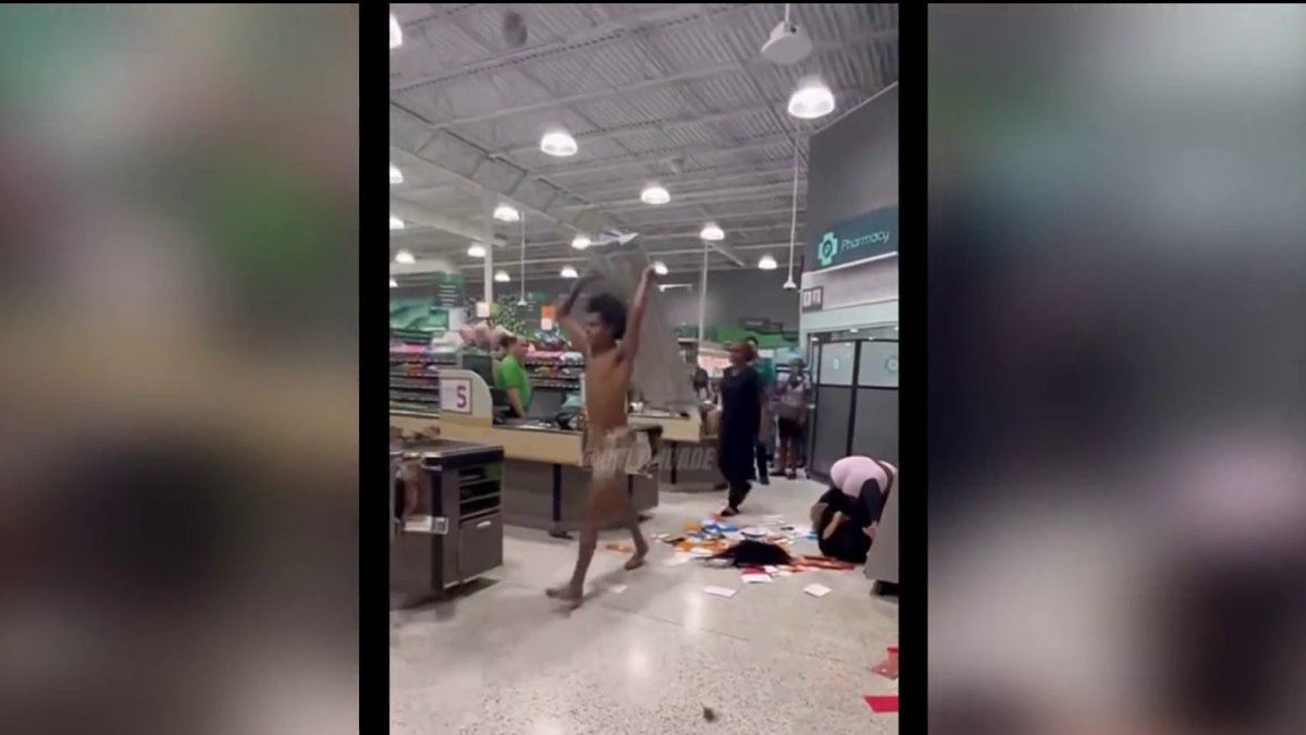 Man arrested after chaotic brawl at Miami-Dade Publix caught on camera ...
