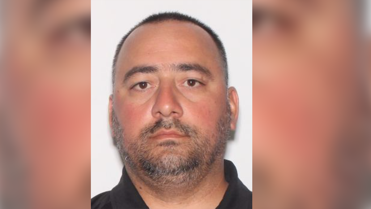FBI searching for suspect accused of importing cocaine into U.S., South ...