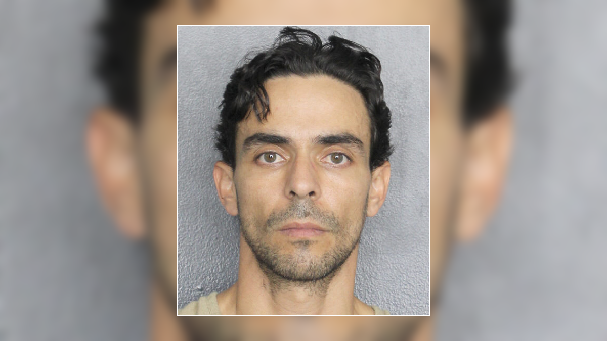 Man claimed he had bomb in bag at Fort Lauderdale-Hollywood ...