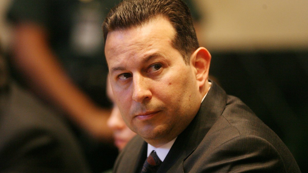 Defense attorney withdraws from Derek Rosa’s murder case – NBC 6 South ...