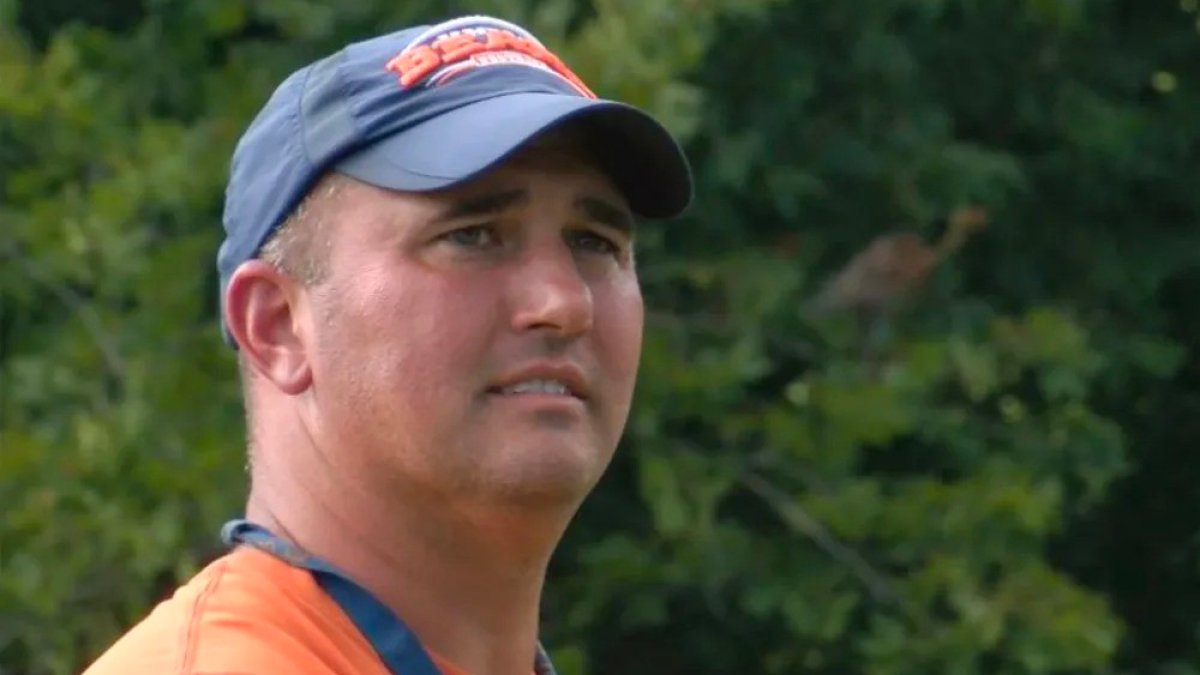 Missing Virginia HS football coach wanted on child pornography charges ...