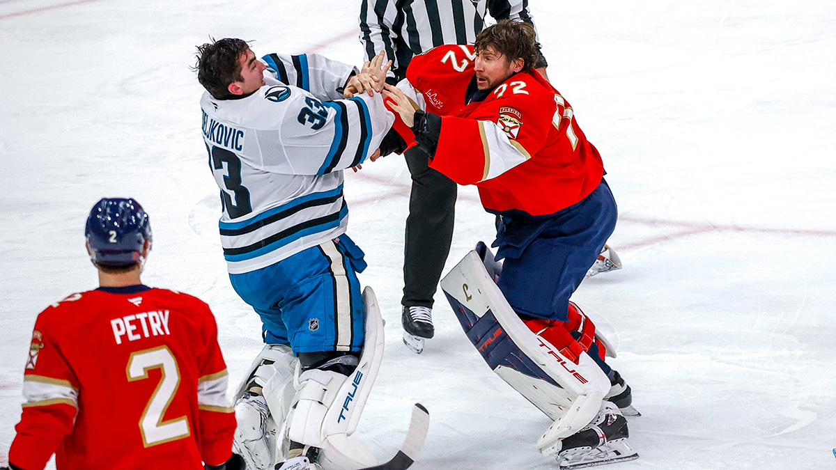 Goalie fight breaks out between Florida’s Bobrovsky and San Jose’s ...