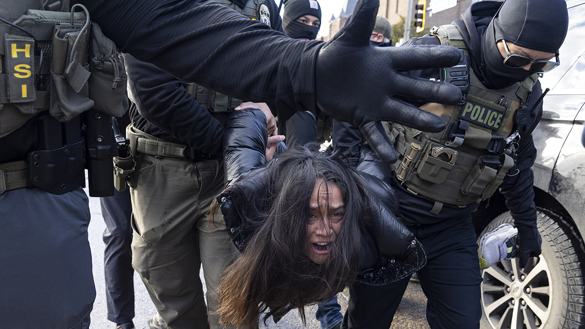 Immigration agents deploy tear gas, pepper spray in Minneapolis – NBC 6 ...