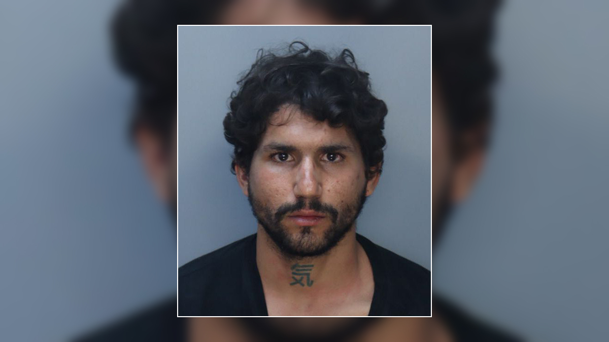 ‘Erratic’ man breached MIA security checkpoint, pushed TSA officer ...