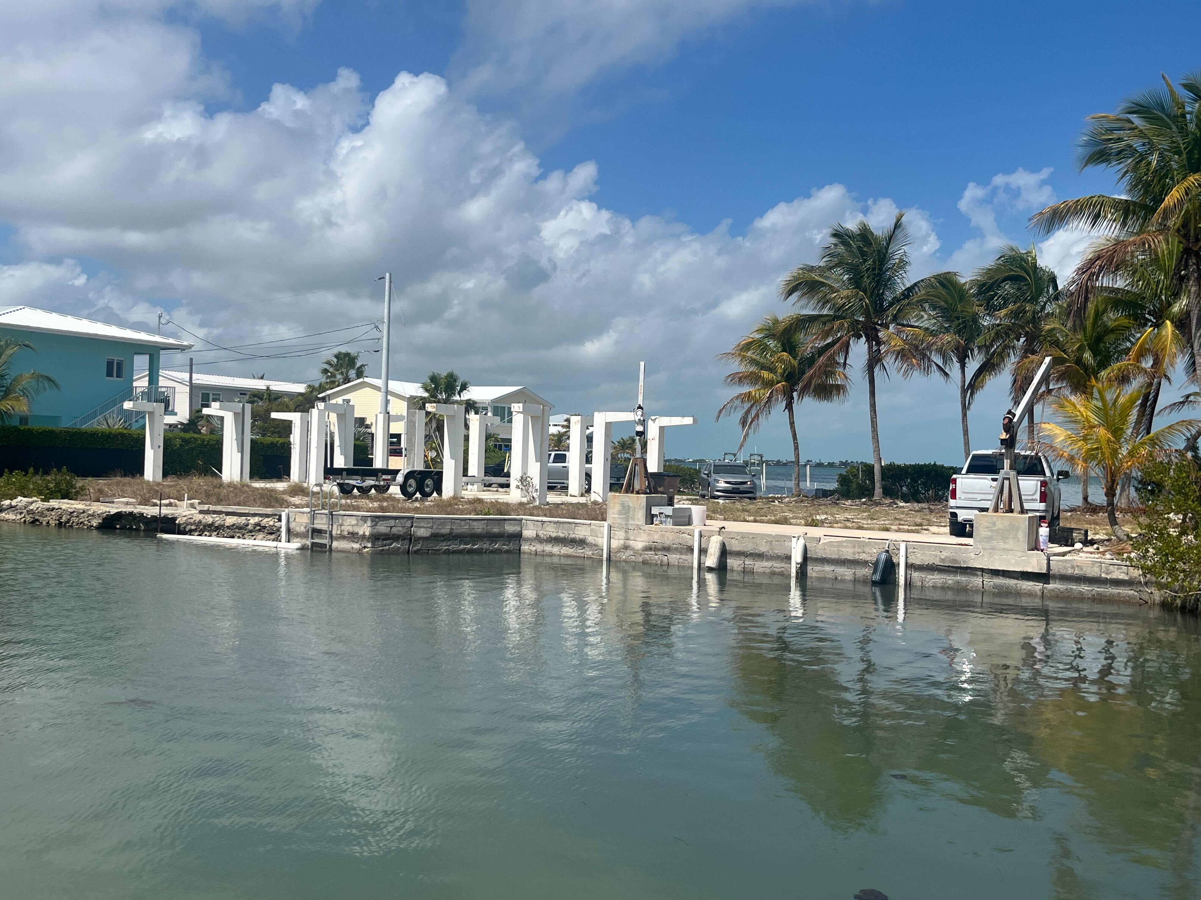 Boat reportedly involved in shooting off Cuba stolen from the Keys ...