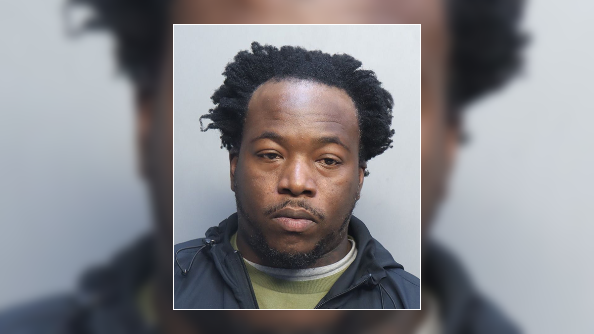 Ex-Miami Northwestern High coach arrested for allegedly trying to have ...