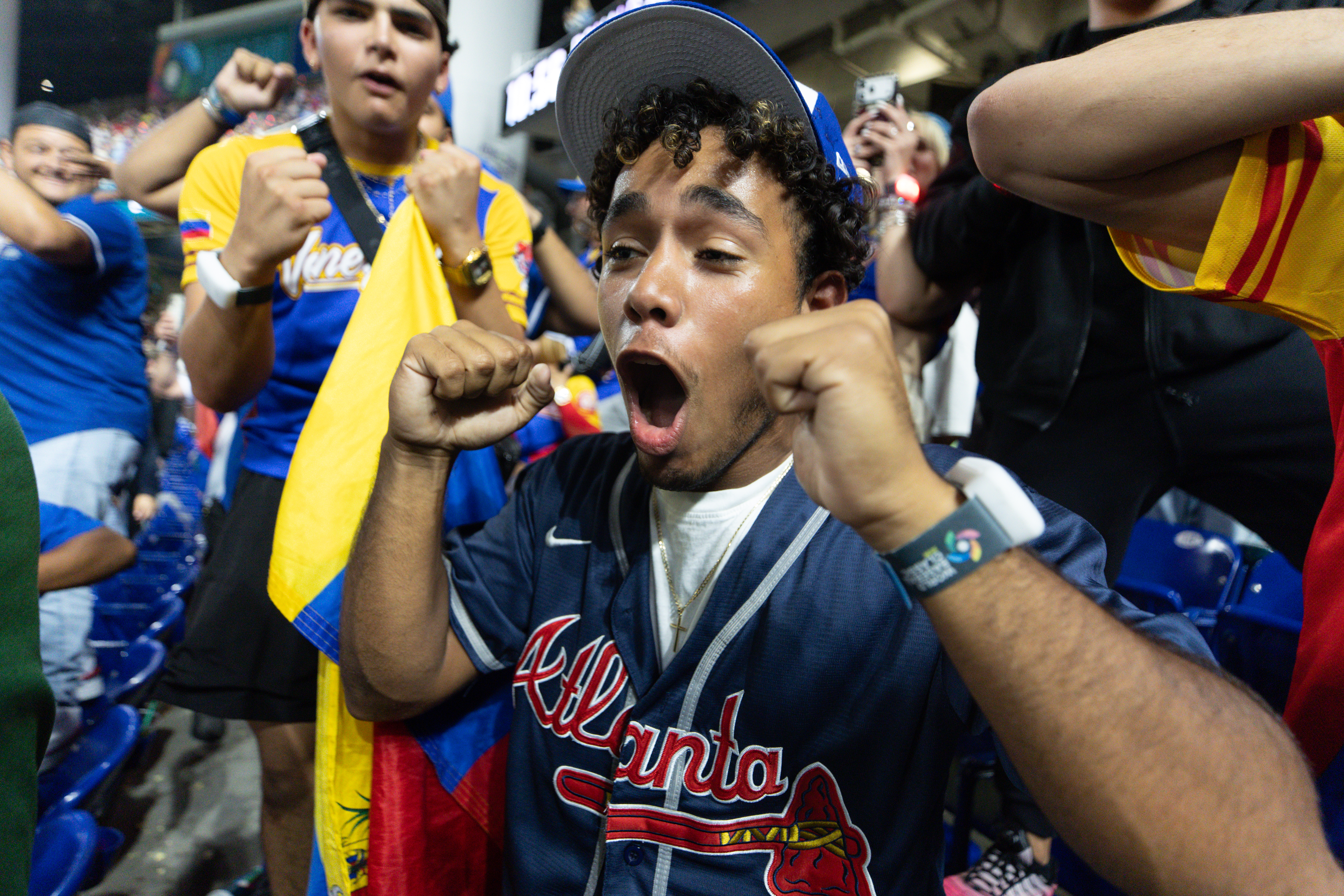 Caracas to Miami, Venezuela fans celebrate World Baseball Classic win ...
