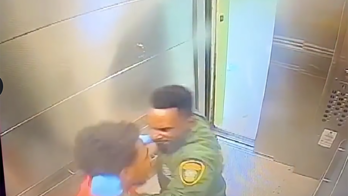 Video shows Miami-Dade corrections officer beating handcuffed inmate ...