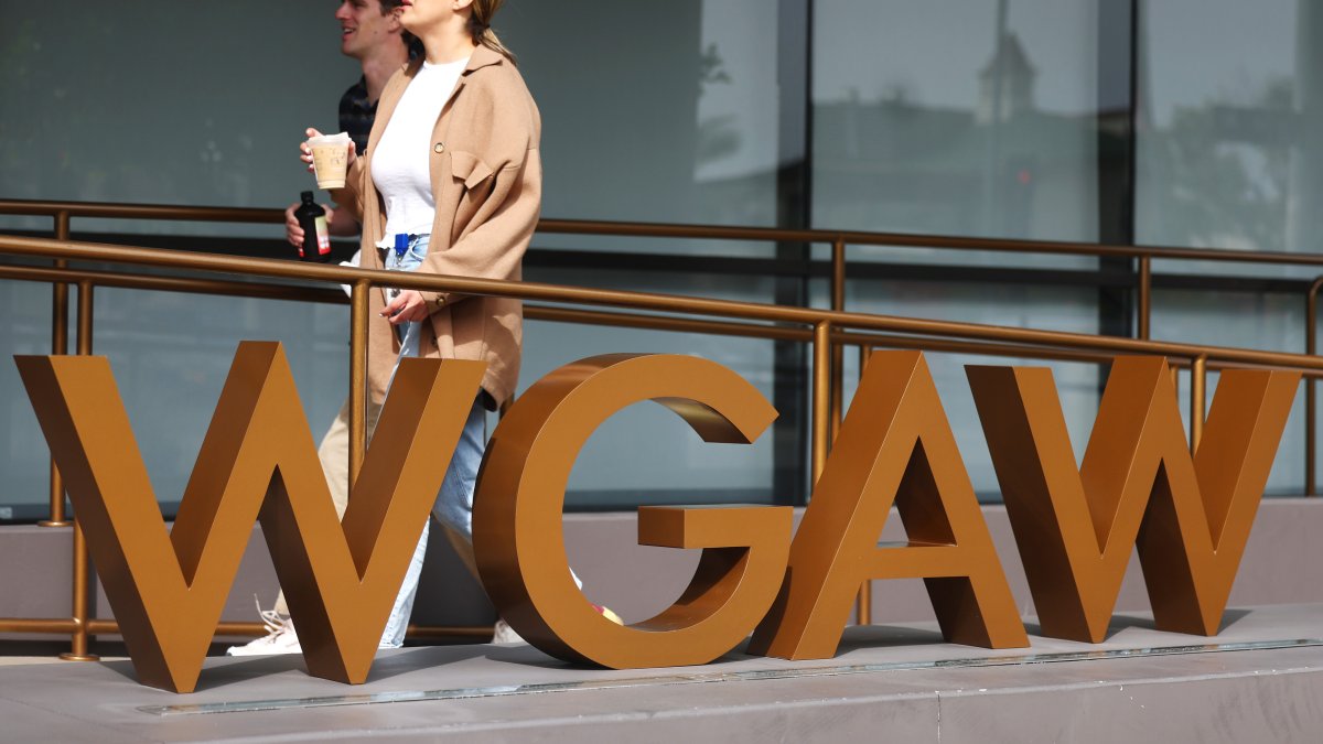 Writers Guild of America strikes tentative deal with studios – NBC 6 ...