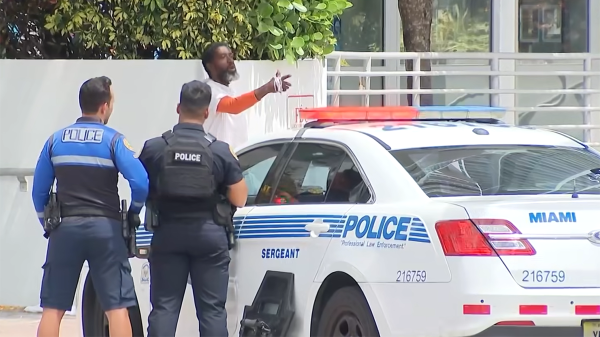 Woman stabbed in the face with homemade shank in random downtown Miami ...
