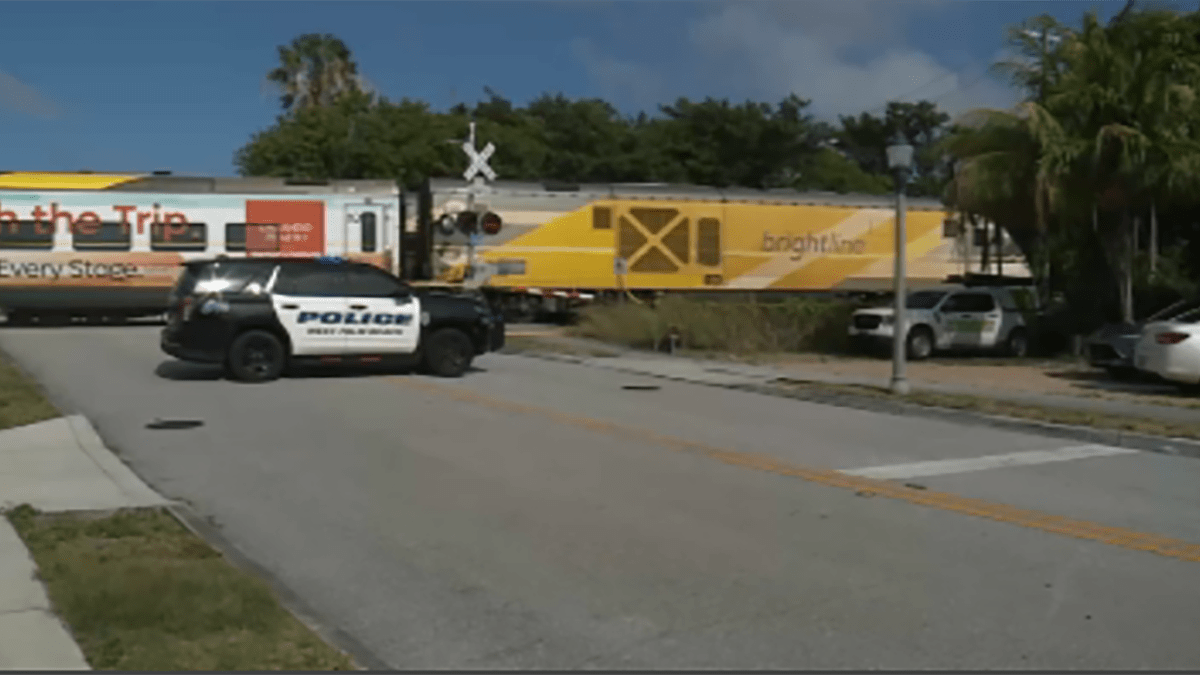 2 dead after vehicle strikes Brightline train in West Palm Beach ...