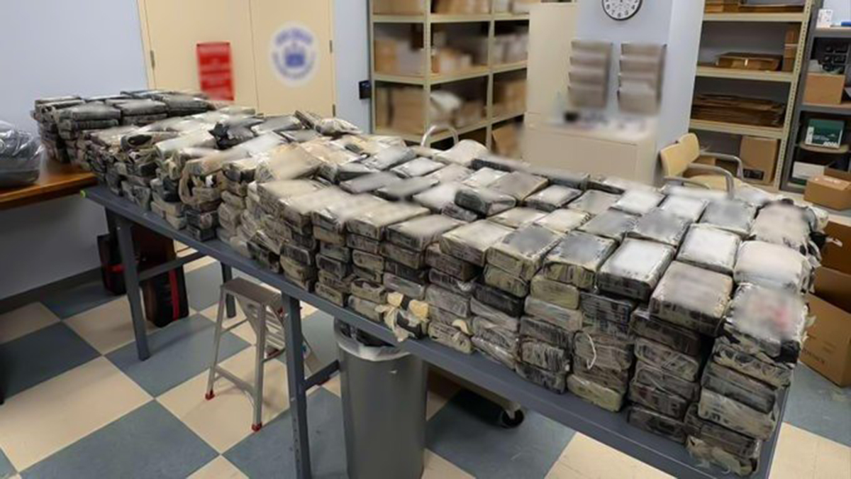$11.6 million in cocaine found on boat off Miami Beach, U.S. Coast ...
